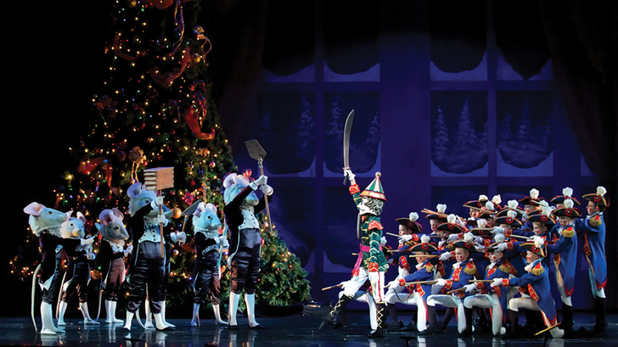 Iconic Holiday Experiences - Main & Broad